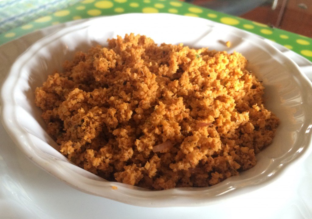 Pol Sambol ( Coconut Sambol ) - Anoma's Kitchen